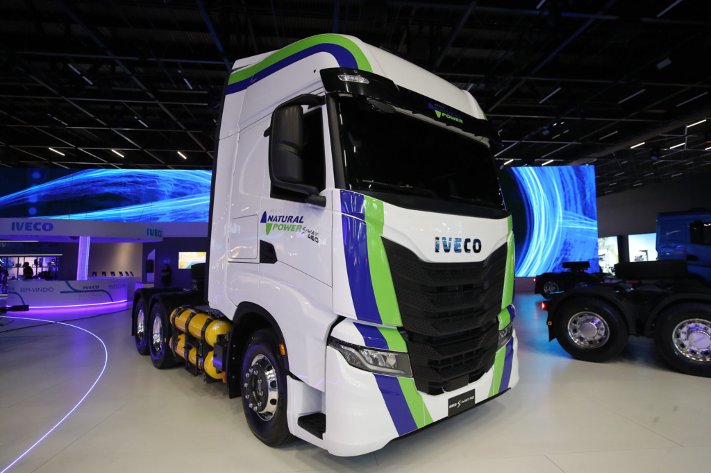Iveco se prepara para aumentar as vendas de caminhões a gás no Brasil ...